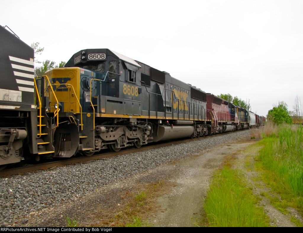 CSX 8608